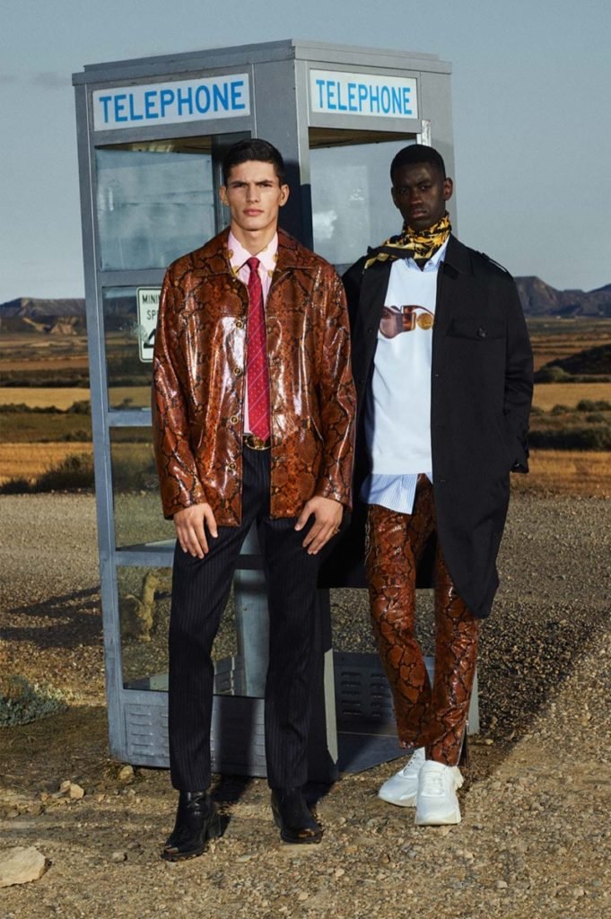 Moda 2026 Versace traz universo dos Cowboys para coleção Cruise 2020 ...