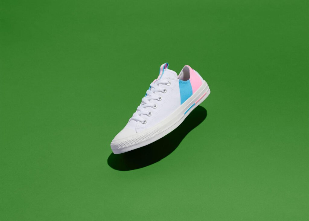 Converse Pride Collection 2020 celebra mais diversidade com Bandeira da ...