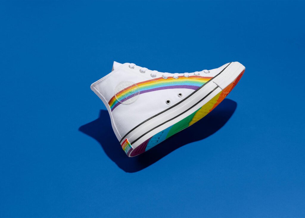 Converse Pride Collection 2020 celebra mais diversidade com Bandeira da ...
