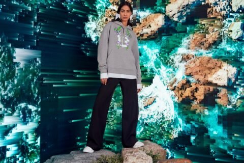 Burberry traz nova collab com a Minecraft na vibe pixelada – O Cara Fashion