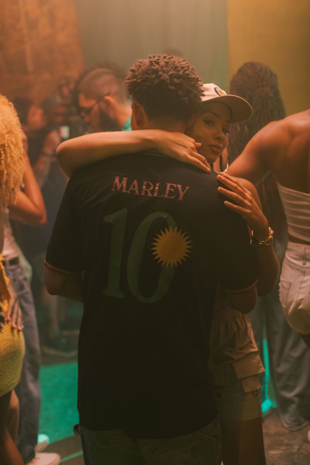 Redley & Família Marley lançam collab de roupas e calçados – O Cara Fashion