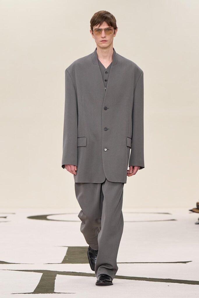 Calvin Klein veste Benito Skinner para o NYMag Culturati Cocktail – O ...